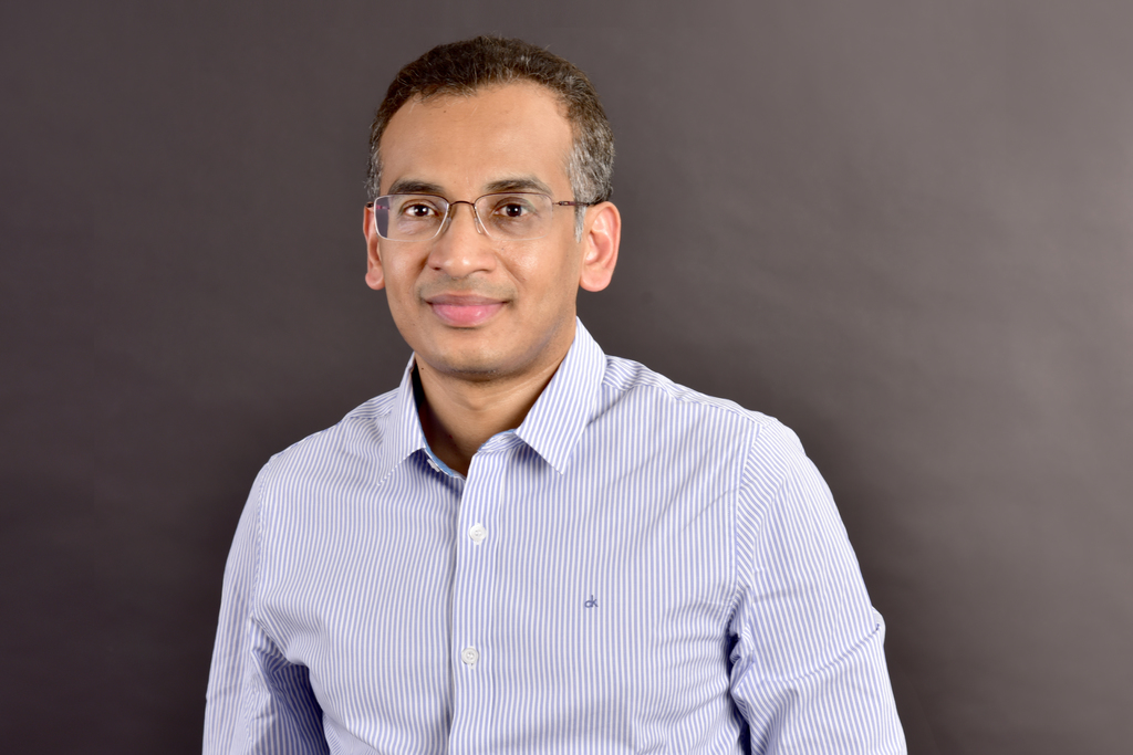 Dr. Raj Vigna Venugopal